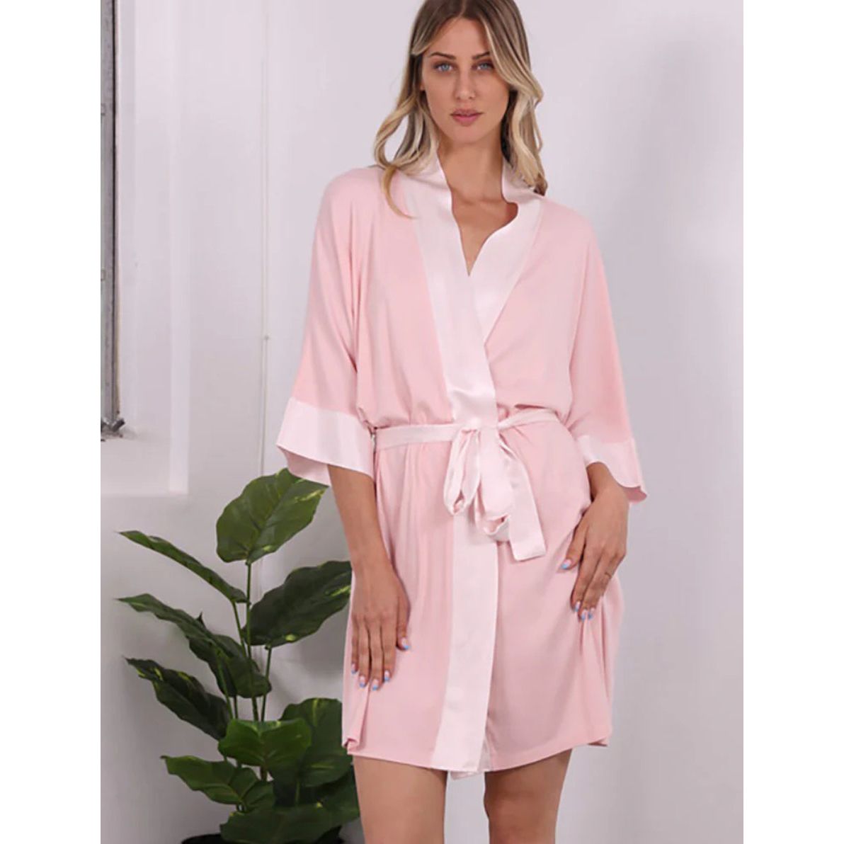 Romantiques Offers Expert Bra Fitting, Intimates And Fashion